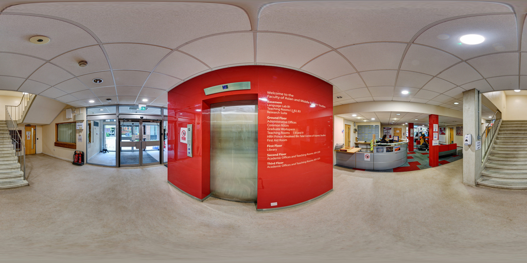 Cambridge University Virtual Tour | Simple Text and Image Version