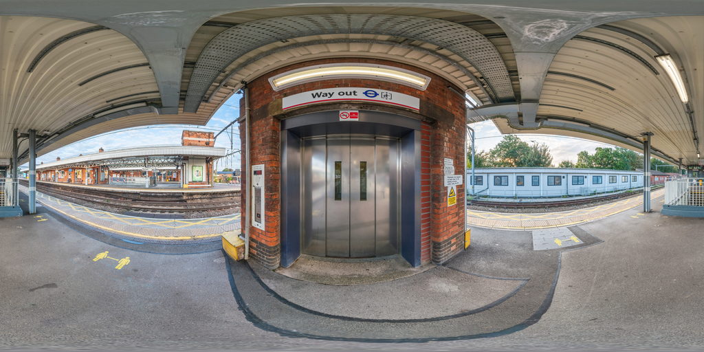 Experience Greater Anglia (Shenfield) in Virtual Reality.